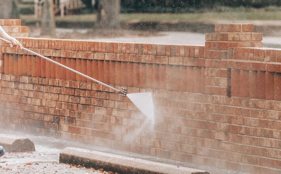 High Pressure Cleaning Perth - A Spotless Cleaning Service